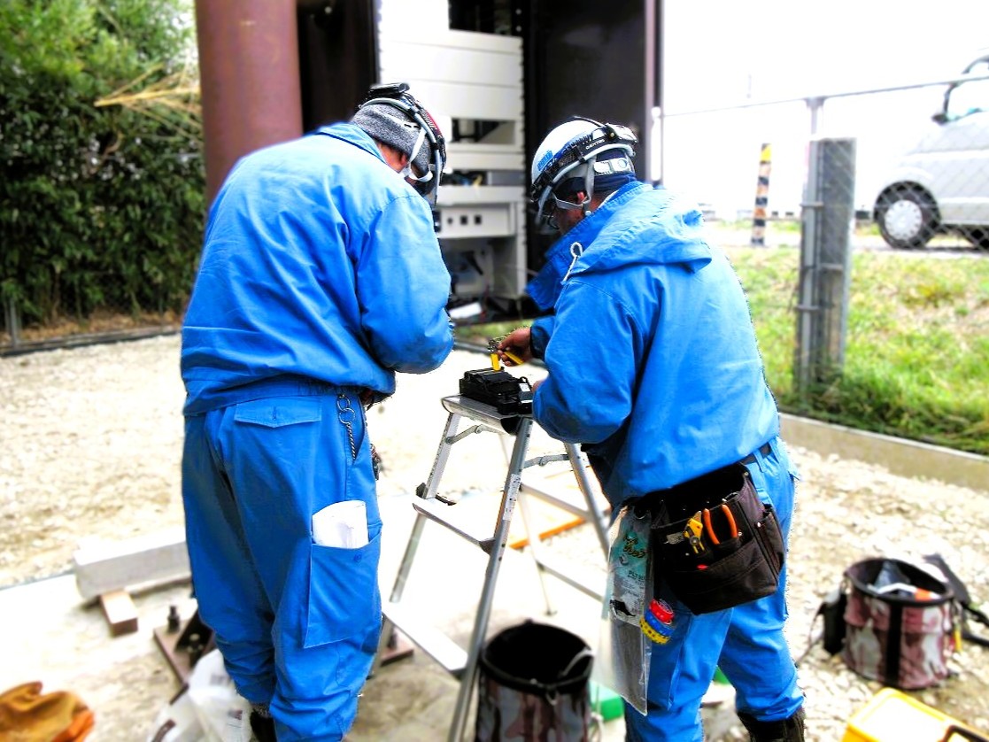 電気通信工事 | 株式会社ライコム